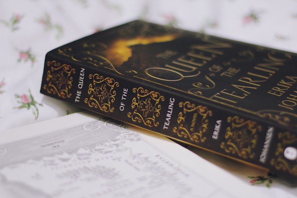 The Queen of the Tearling by Erika Johansen – Stay Bookish